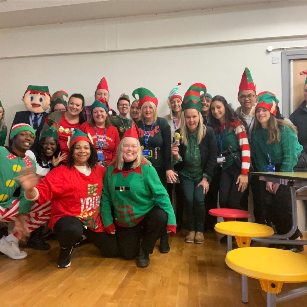 The Warwickshire Academy - Elf Day at TWA!